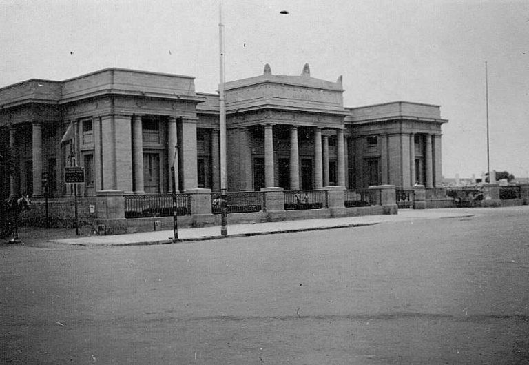 Who was the first governor of State Bank of Pakistan? | FA Ques ...